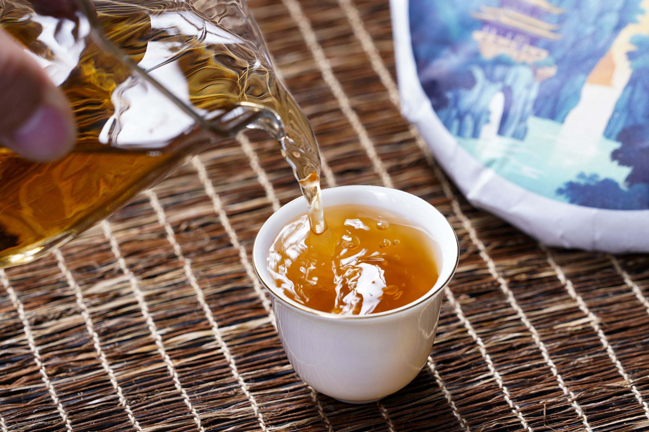 2018 "Chen Nian Shou Mei" Aged White Tea Cake of Fuding Yunnan Sourcing ...