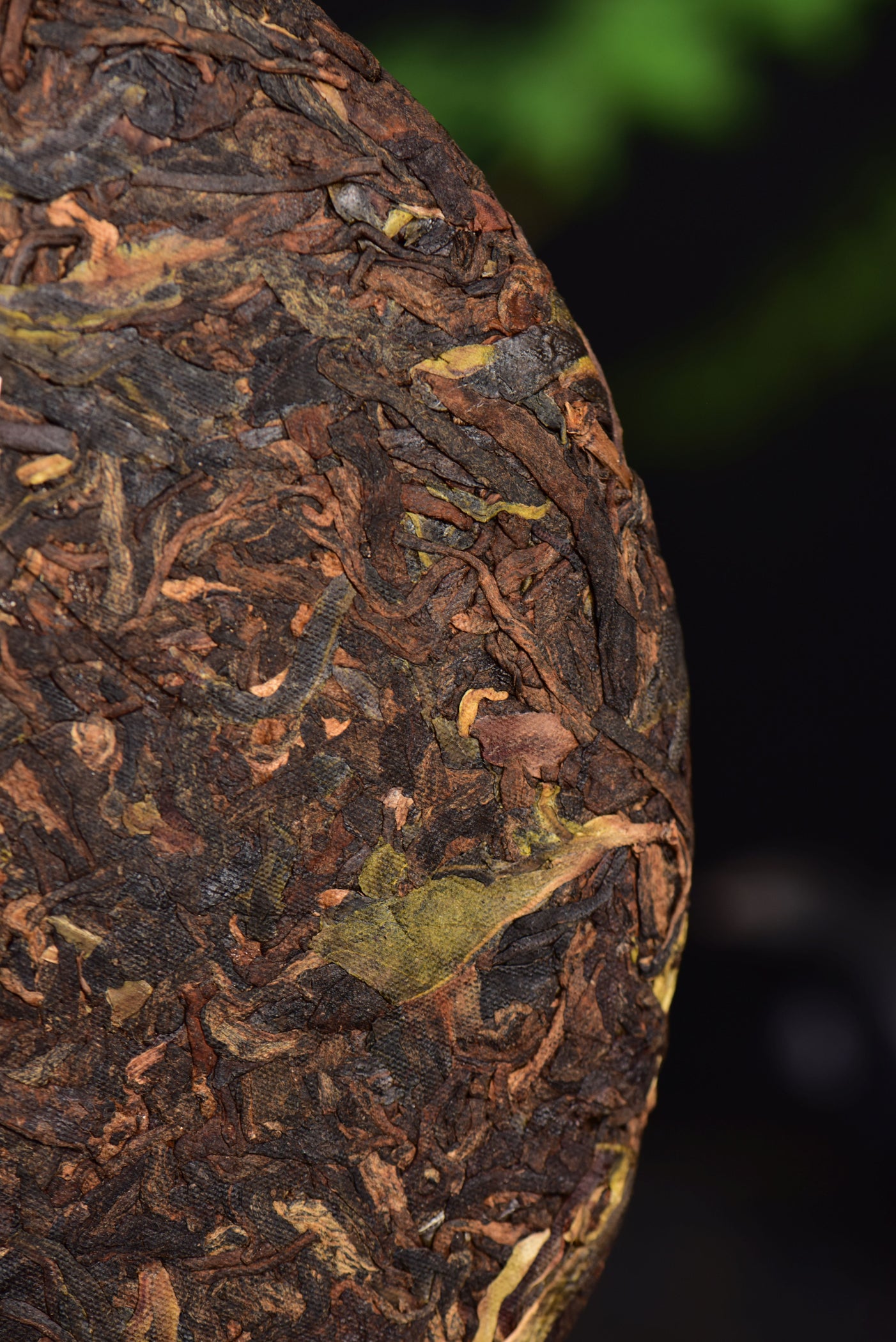2024 Yunnan Sourcing "Subduer of Dragons" Ripe Raw Pu-erh Tea Cake ...