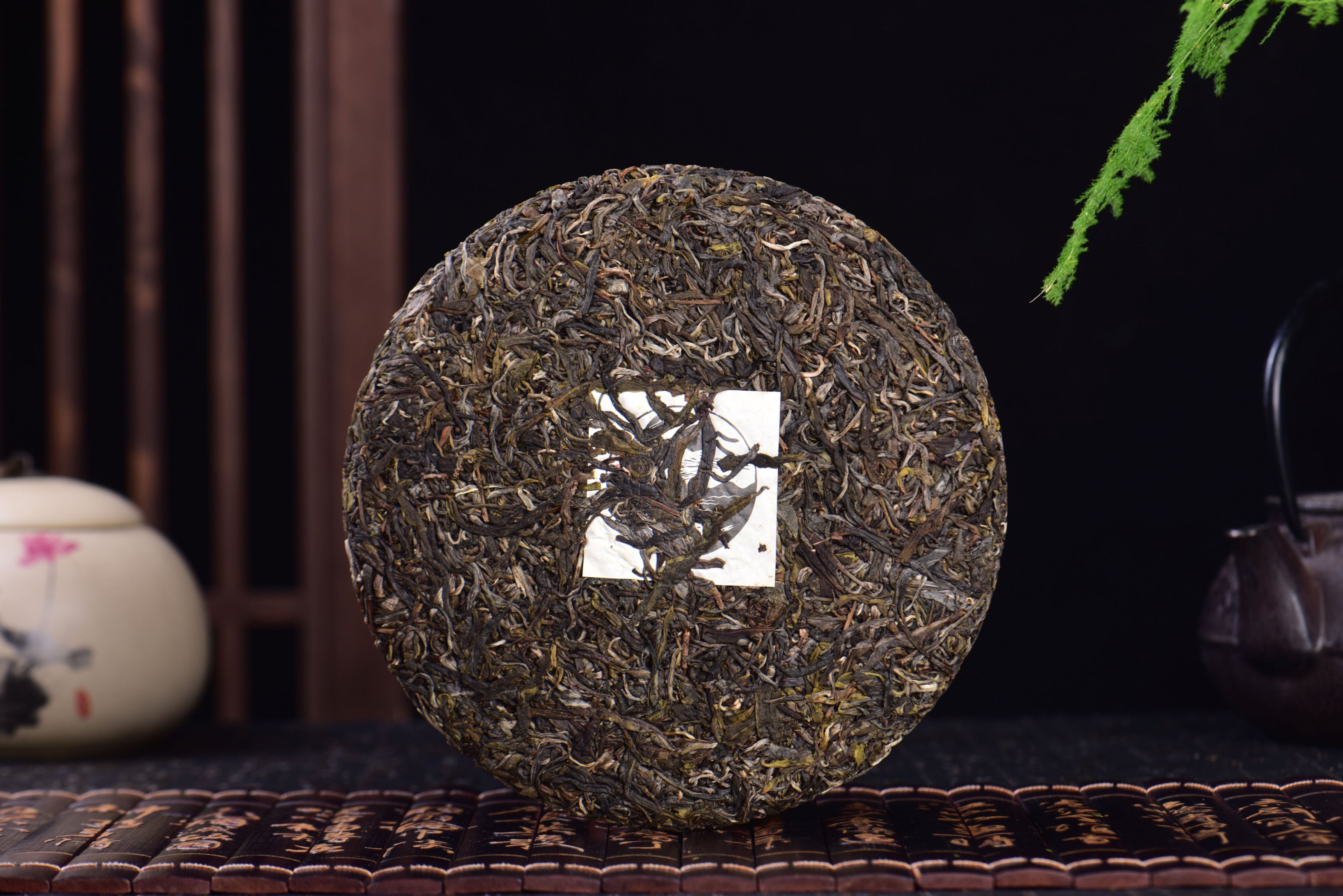 2023 Yunnan Sourcing "Autumn Meng Zhu Da Shan" Old Arbor Raw Pu-erh Tea Cake Yunnan Sourcing Tea ...