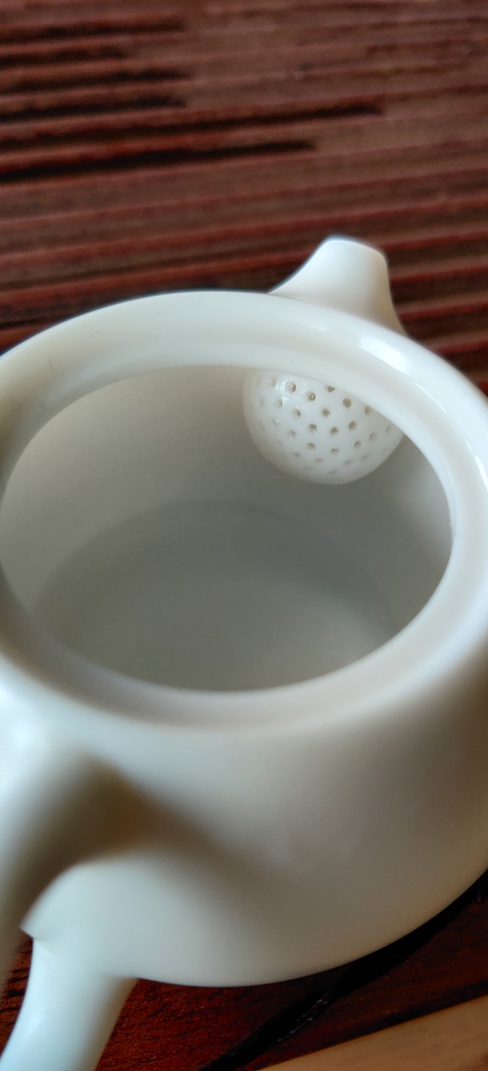 Mutton Fat Jade Porcelain "Xi Shi" Teapot Yunnan Sourcing Tea Shop