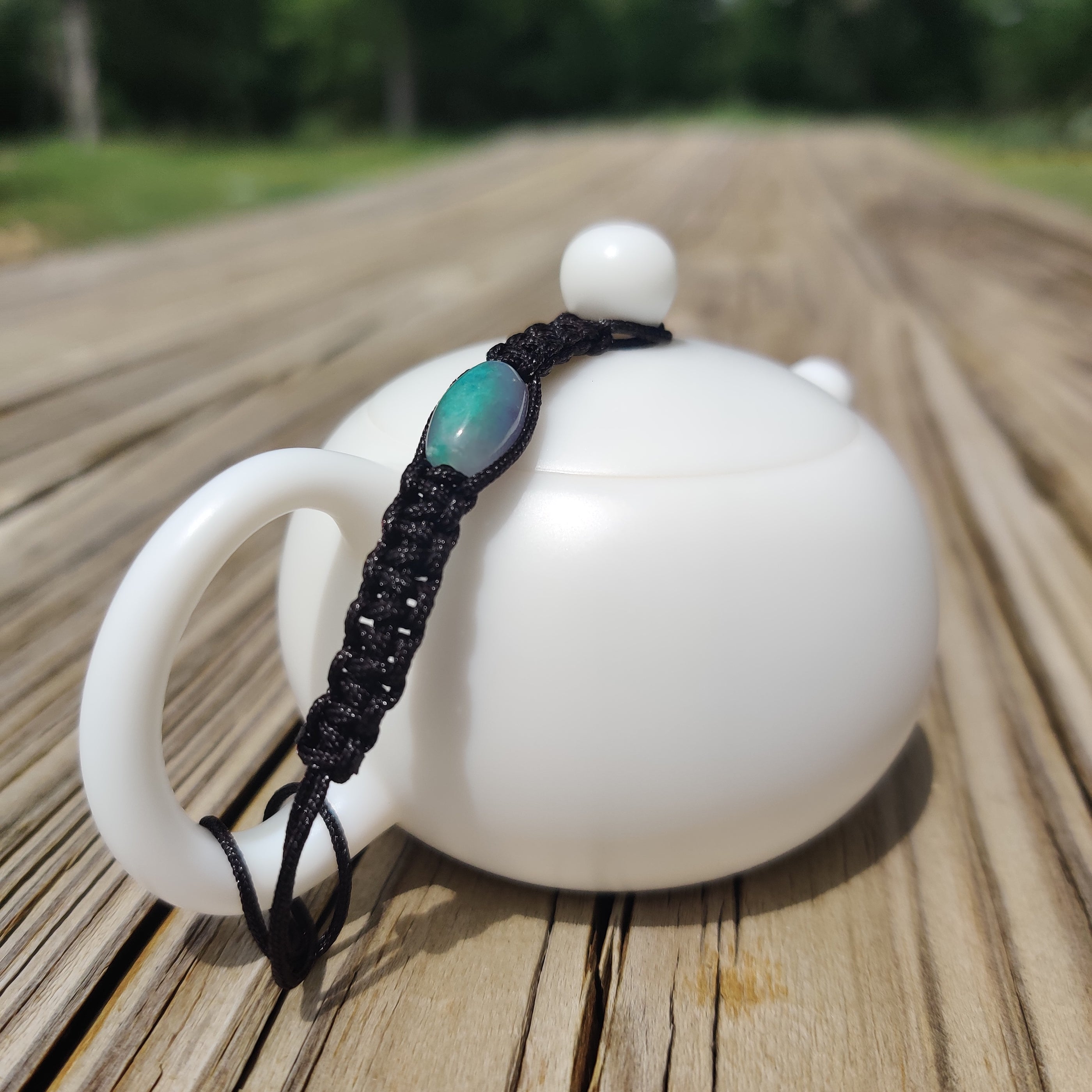 Mutton Fat Jade Porcelain "Xi Shi" Teapot Yunnan Sourcing Tea Shop