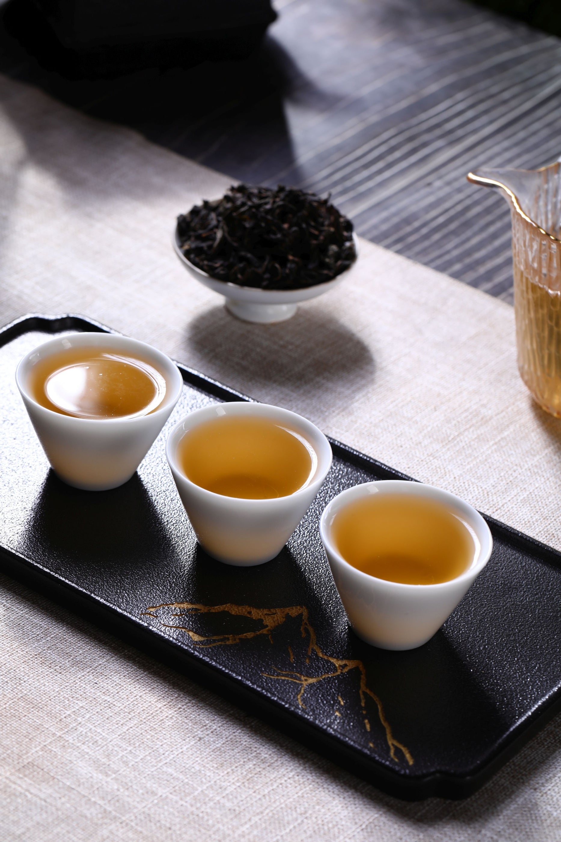 Gold Mudan "Jin Mu Dan" Wu Yi Rock Oolong Tea Yunnan Sourcing Tea Shop