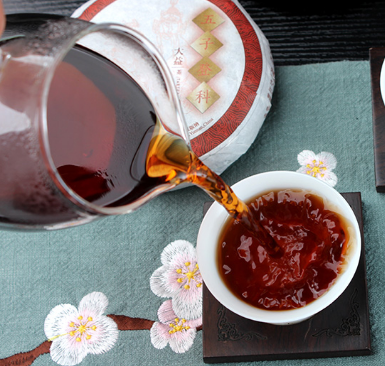 2018 Menghai "Wu Zi Deng Ke" Ripe Pu-erh Mini Tea Cake Yunnan Sourcing Tea Shop