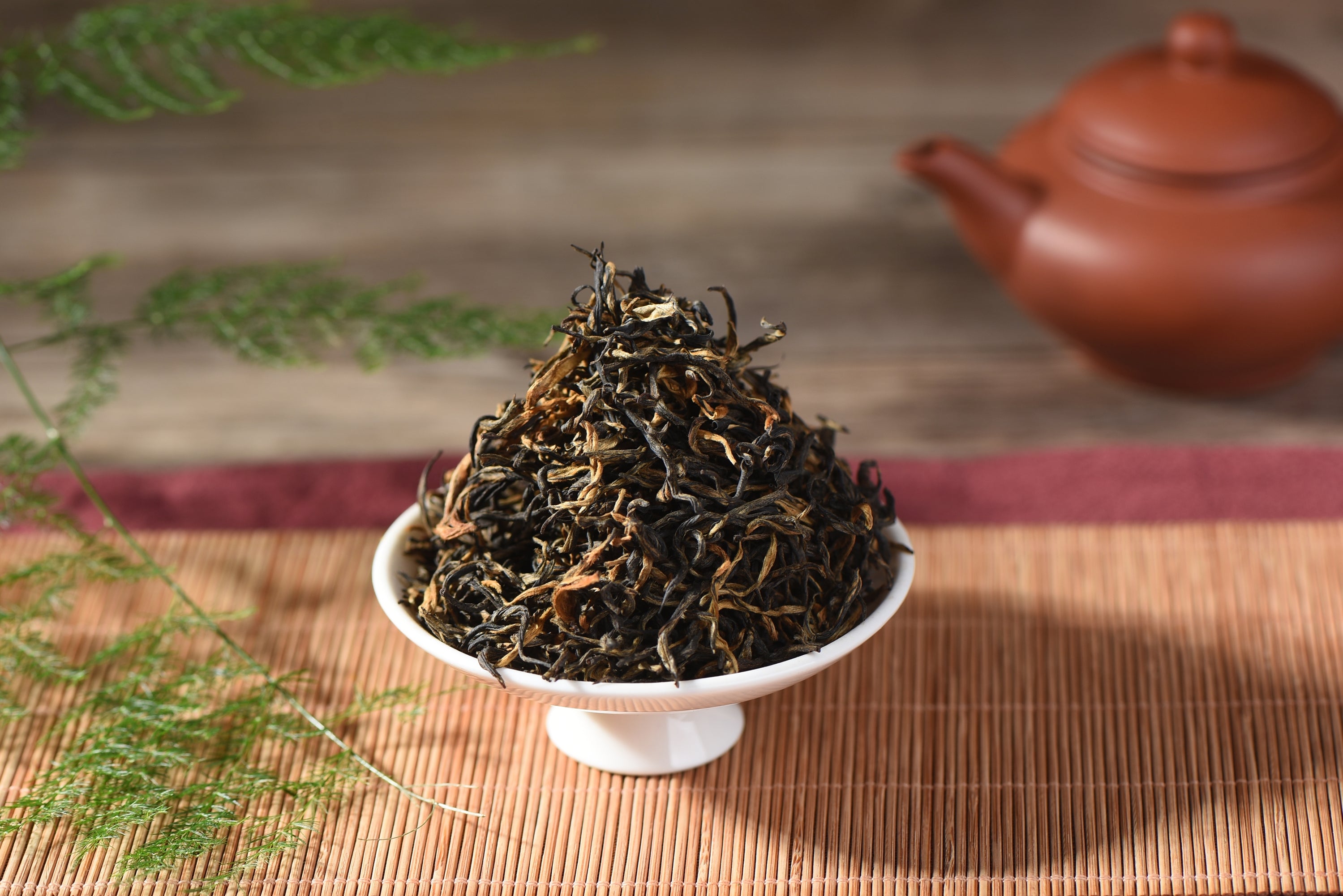 Traditional Process Dian Hong Black Tea of Feng Qing — Yunnan Sourcing ...