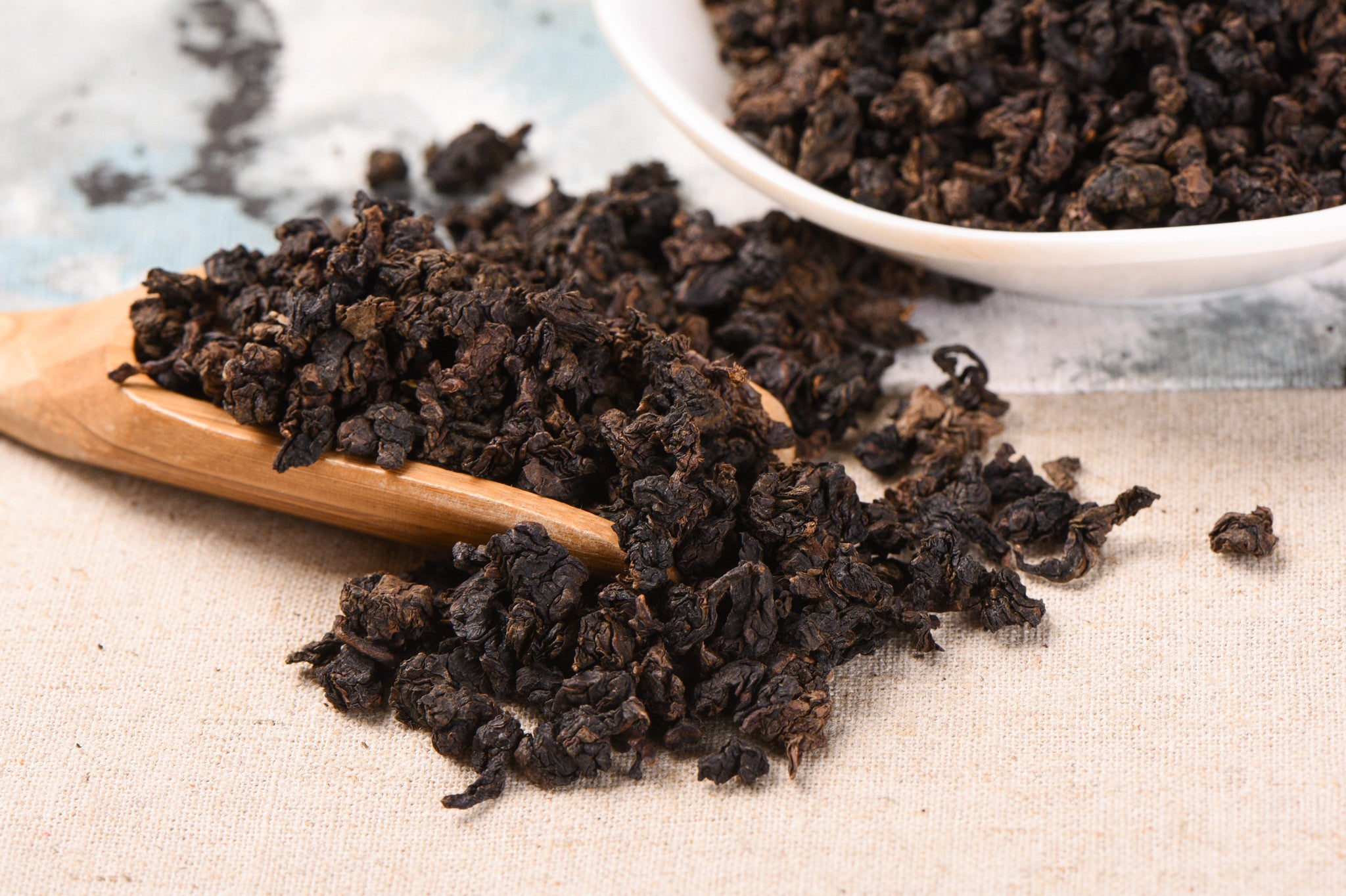 Charcoal Roasted Gan De Village Tie Guan Yin Oolong Tea of Anxi Yunnan ...