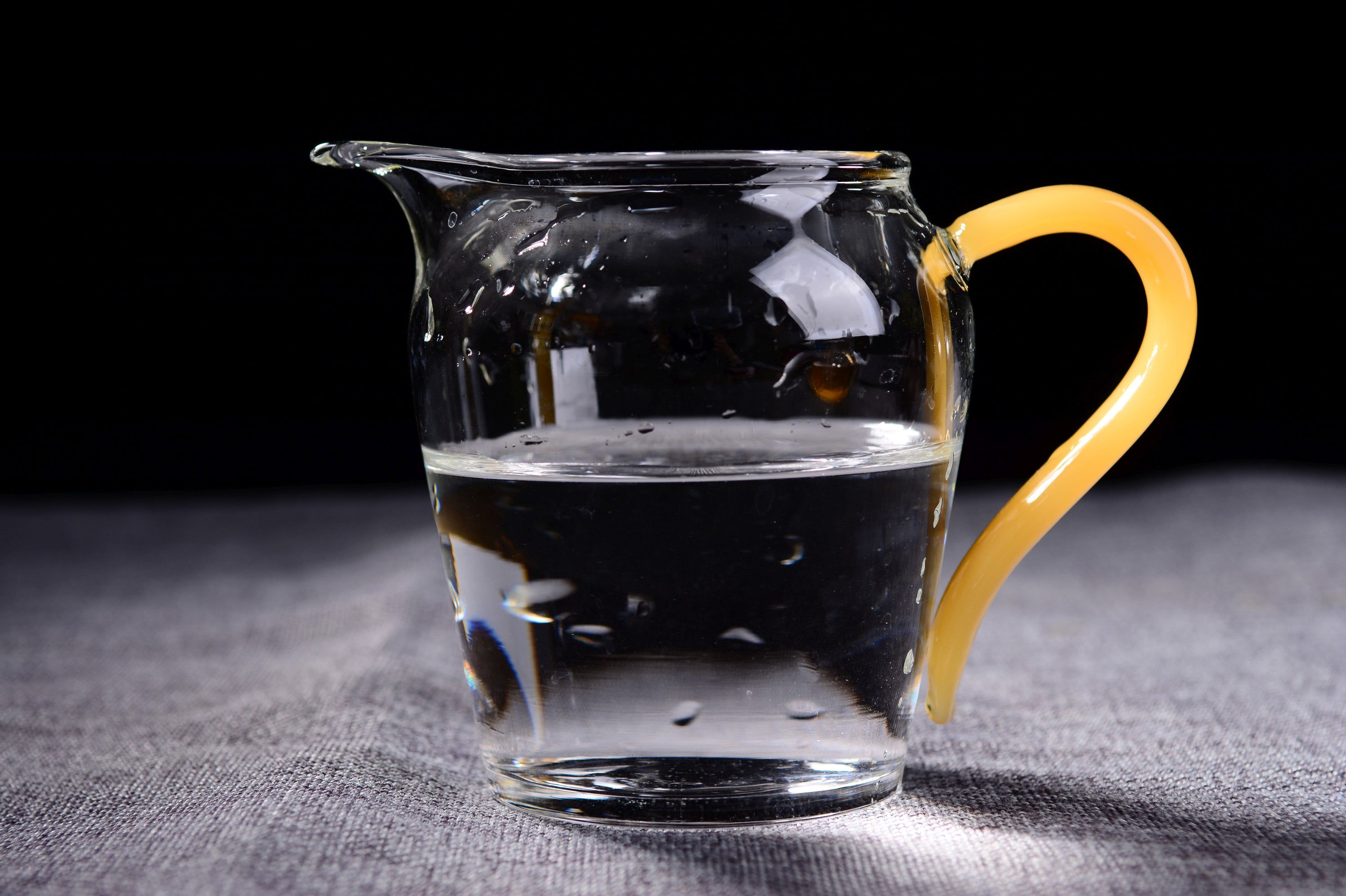 Borun D-27 Glass Cha Hai Fair Pitcher * 260ml Yunnan Sourcing Tea Shop