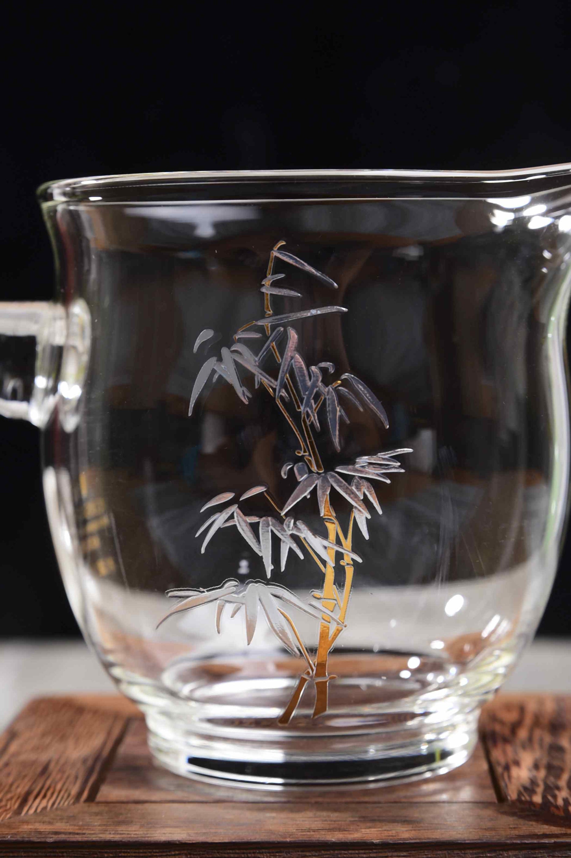 Bamboo Motif Glass Cha Hai with Wooden Handle Yunnan Sourcing Tea Shop