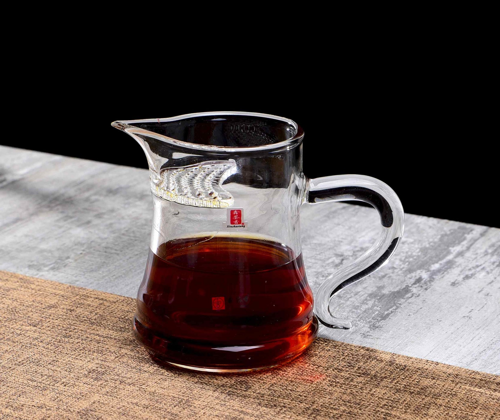 Grandpa Style Glass Cha Hai with Built-In Strainer — Yunnan Sourcing ...