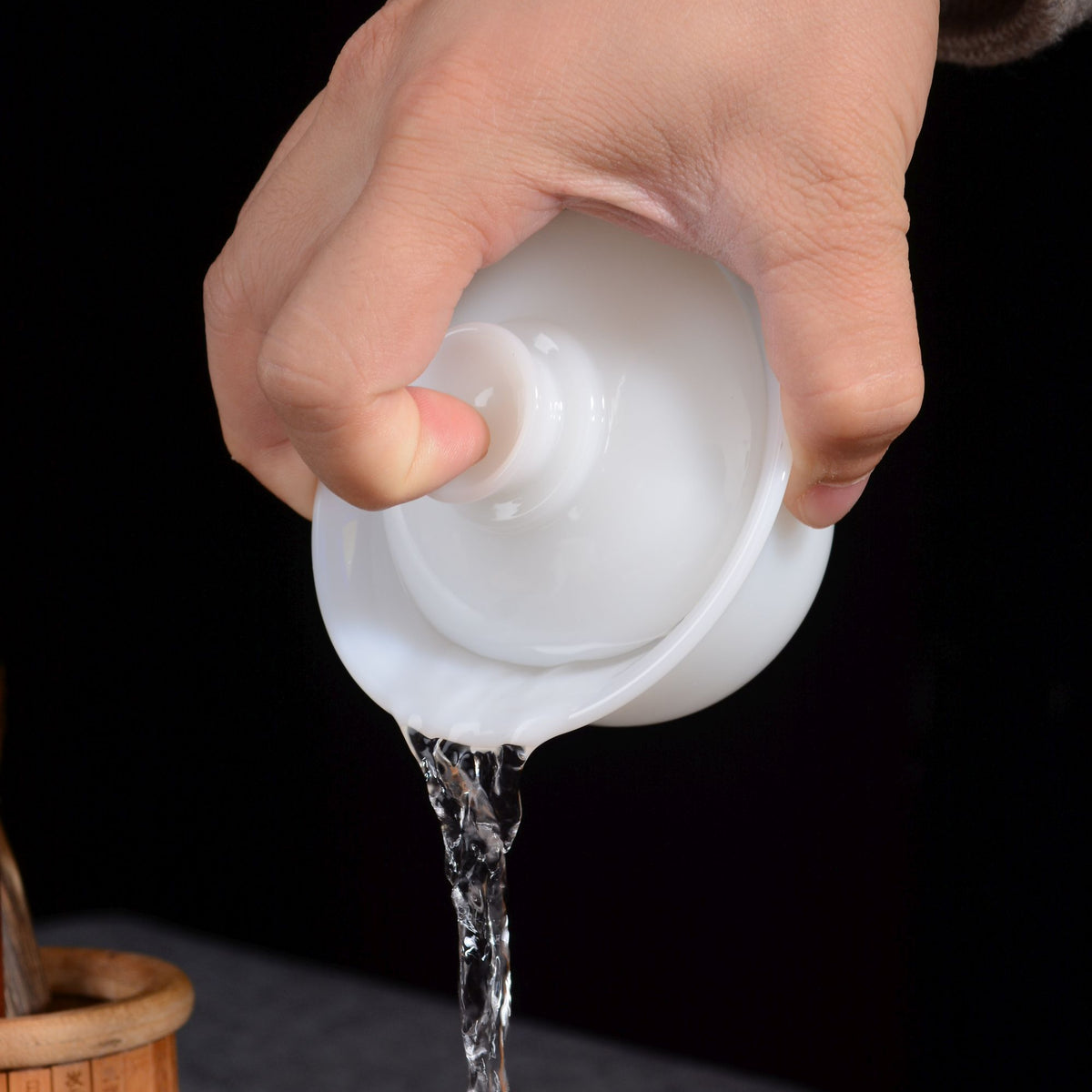 De Hua Jade Porcelain "Yu Ci" White Gaiwan * 130ml Yunnan Sourcing Tea Shop