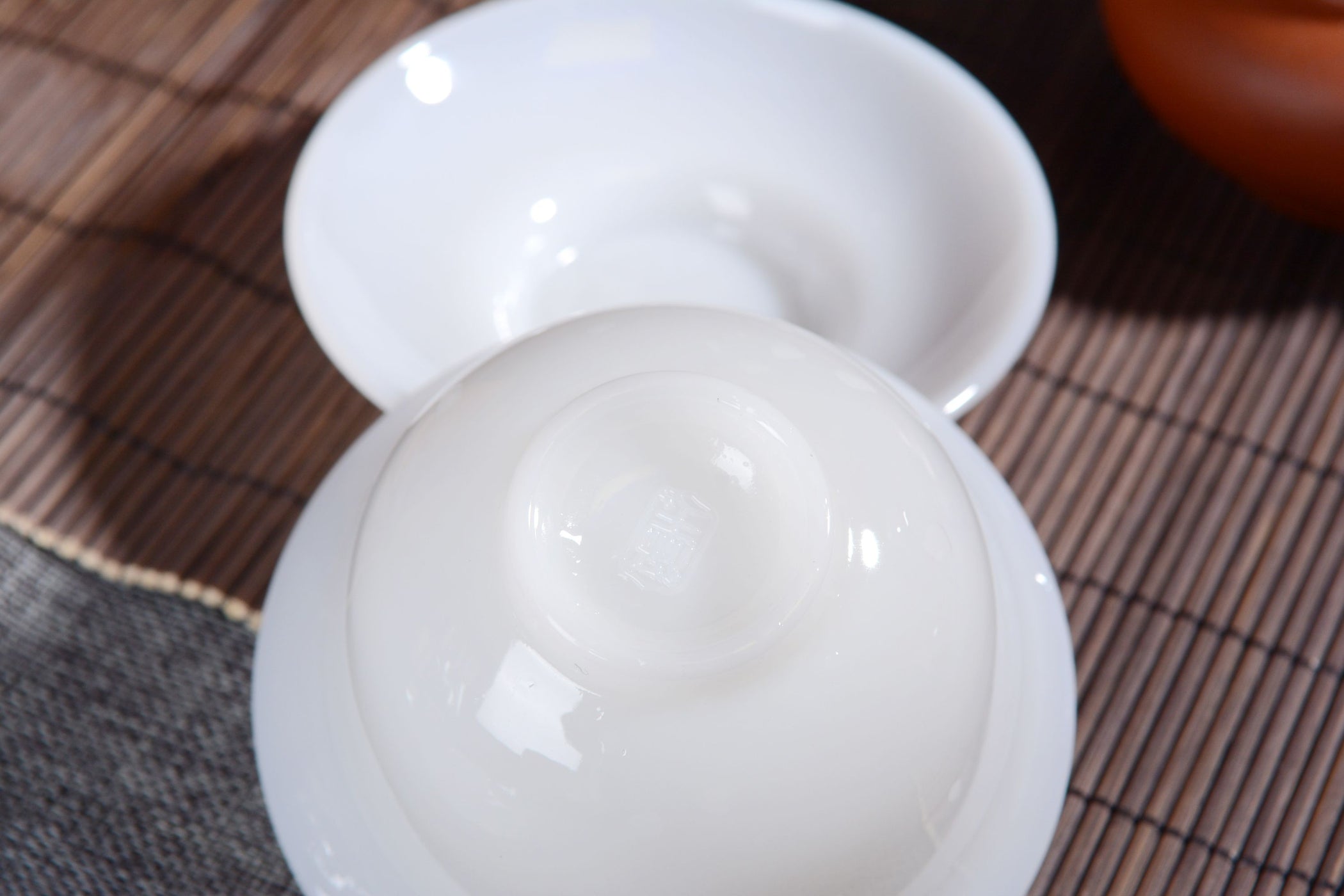 De Hua Jade Porcelain "Yu Ci" White Gaiwan * 130ml Yunnan Sourcing Tea Shop