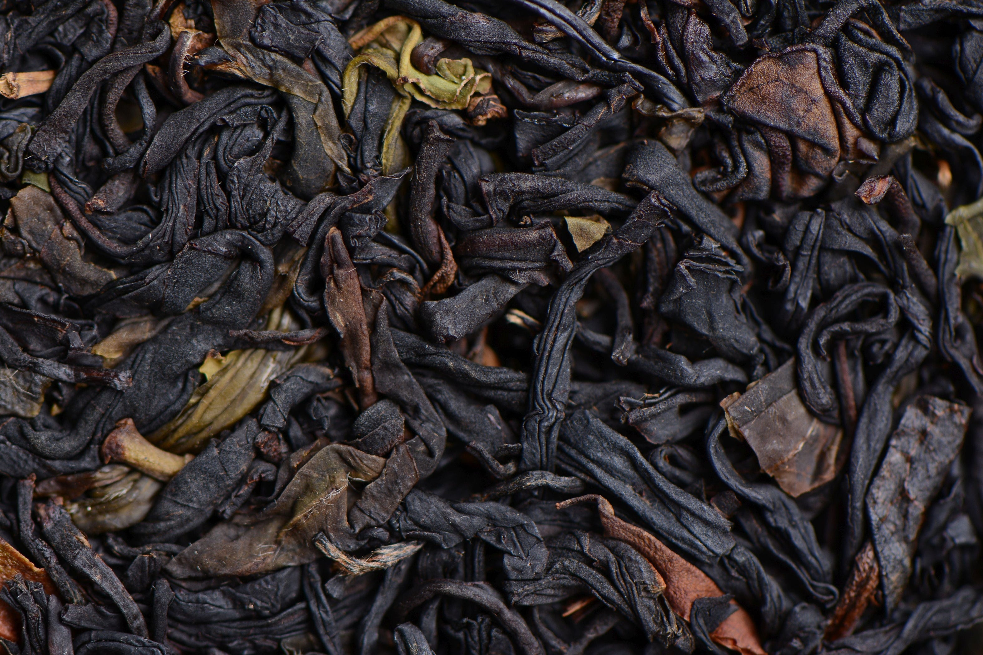 "Purple Voodoo" Purple Black Tea Cake * Spring 2021 — Yunnan Sourcing ...