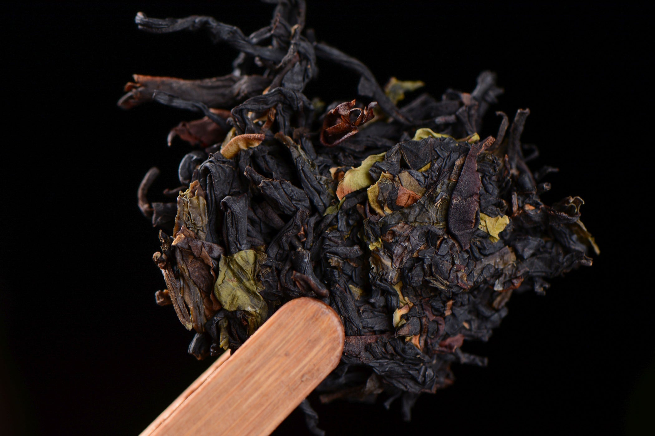 "Purple Voodoo" Purple Black Tea Cake * Spring 2021 — Yunnan Sourcing ...