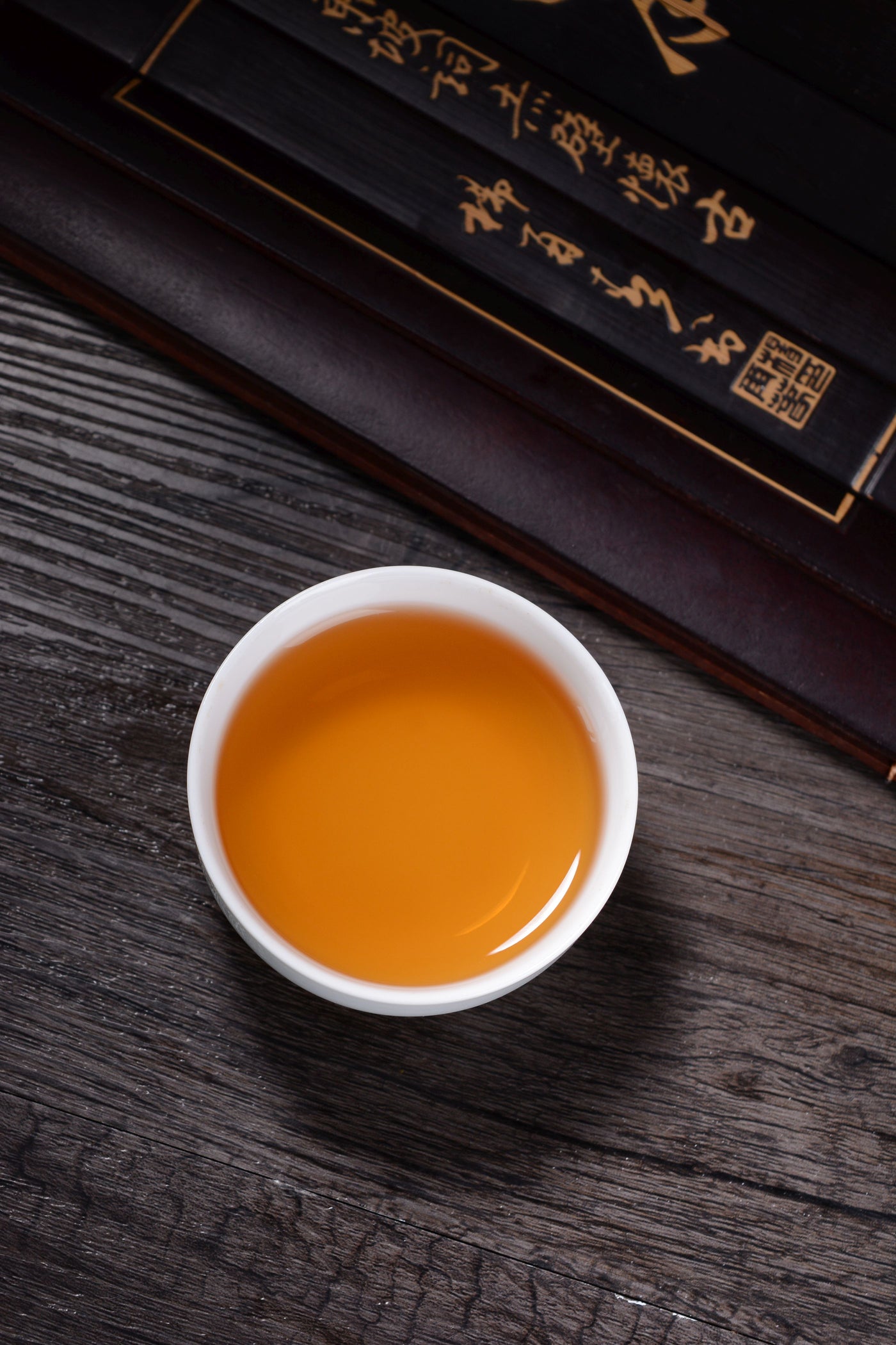 "Purple Voodoo" Purple Black Tea Cake * Spring 2021 — Yunnan Sourcing ...