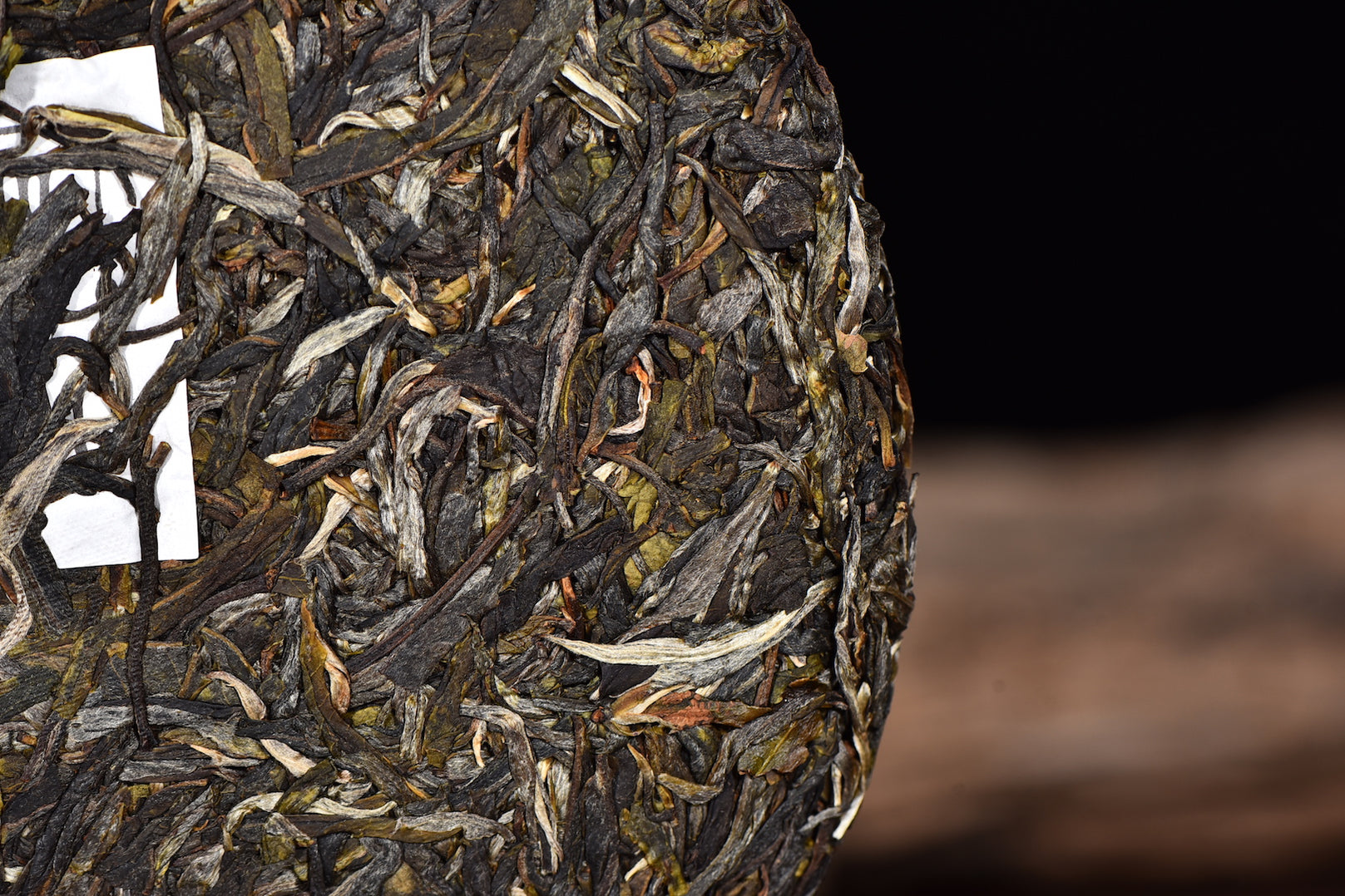 2017 Yunnan Sourcing "Autumn Teng Tiao Old Tree" Raw Pu-erh tea cake ...