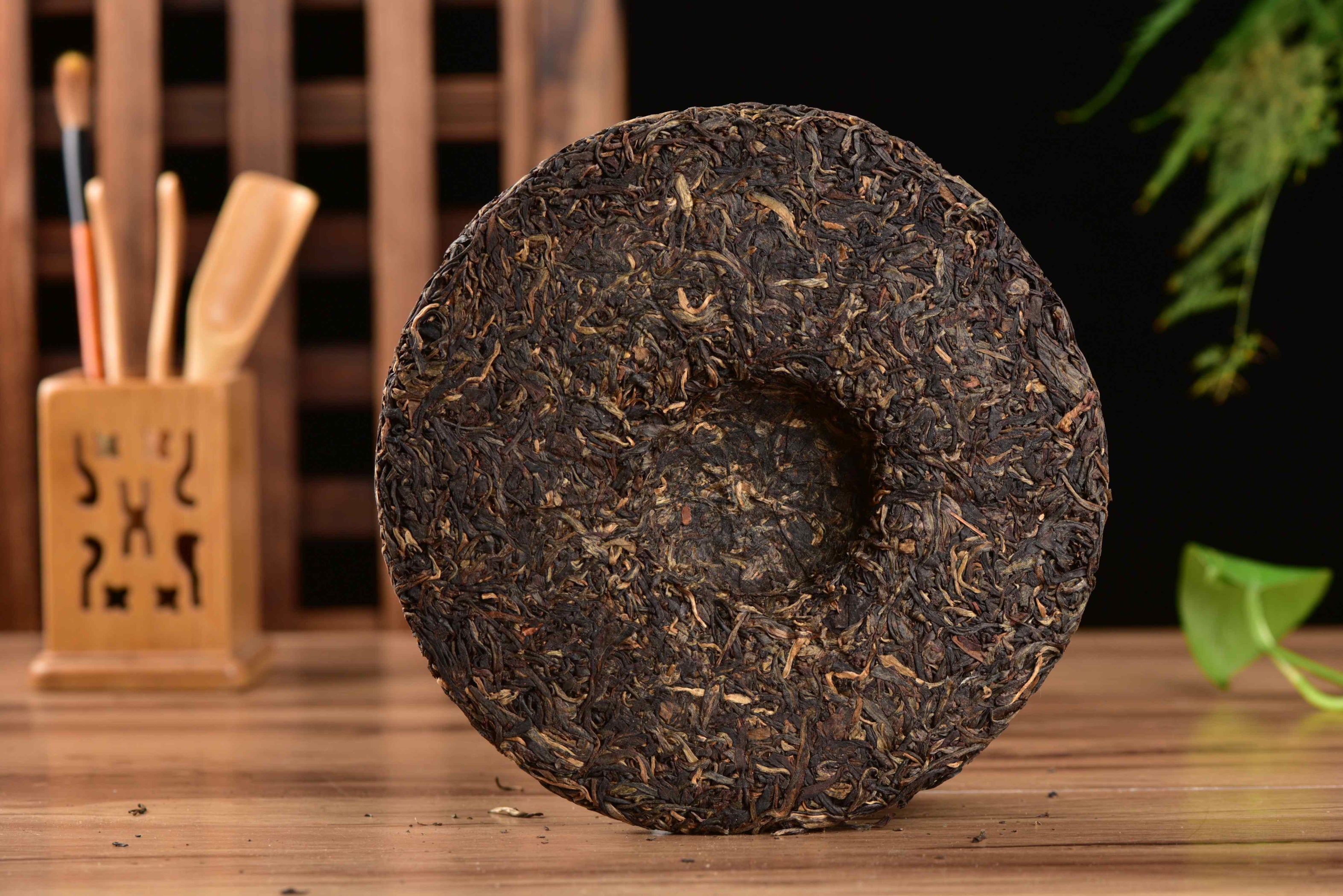 2011 Lao Man'e Brand "Bu Lang Mountain" Certified Organic Raw Pu-erh ...
