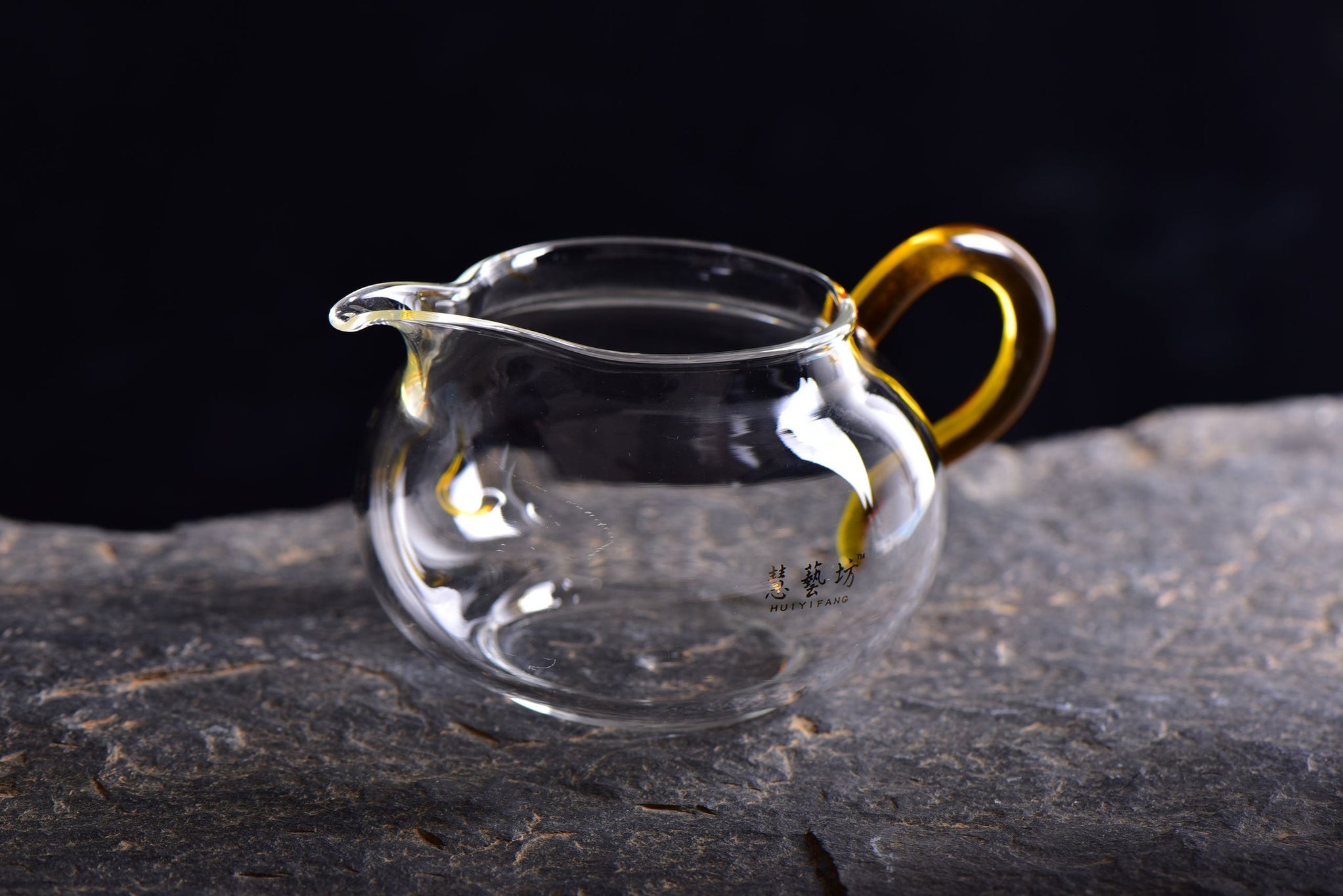 Amber Handle Glass Cha Hai for Gong Fu Cha * 280ml — Yunnan Sourcing ...