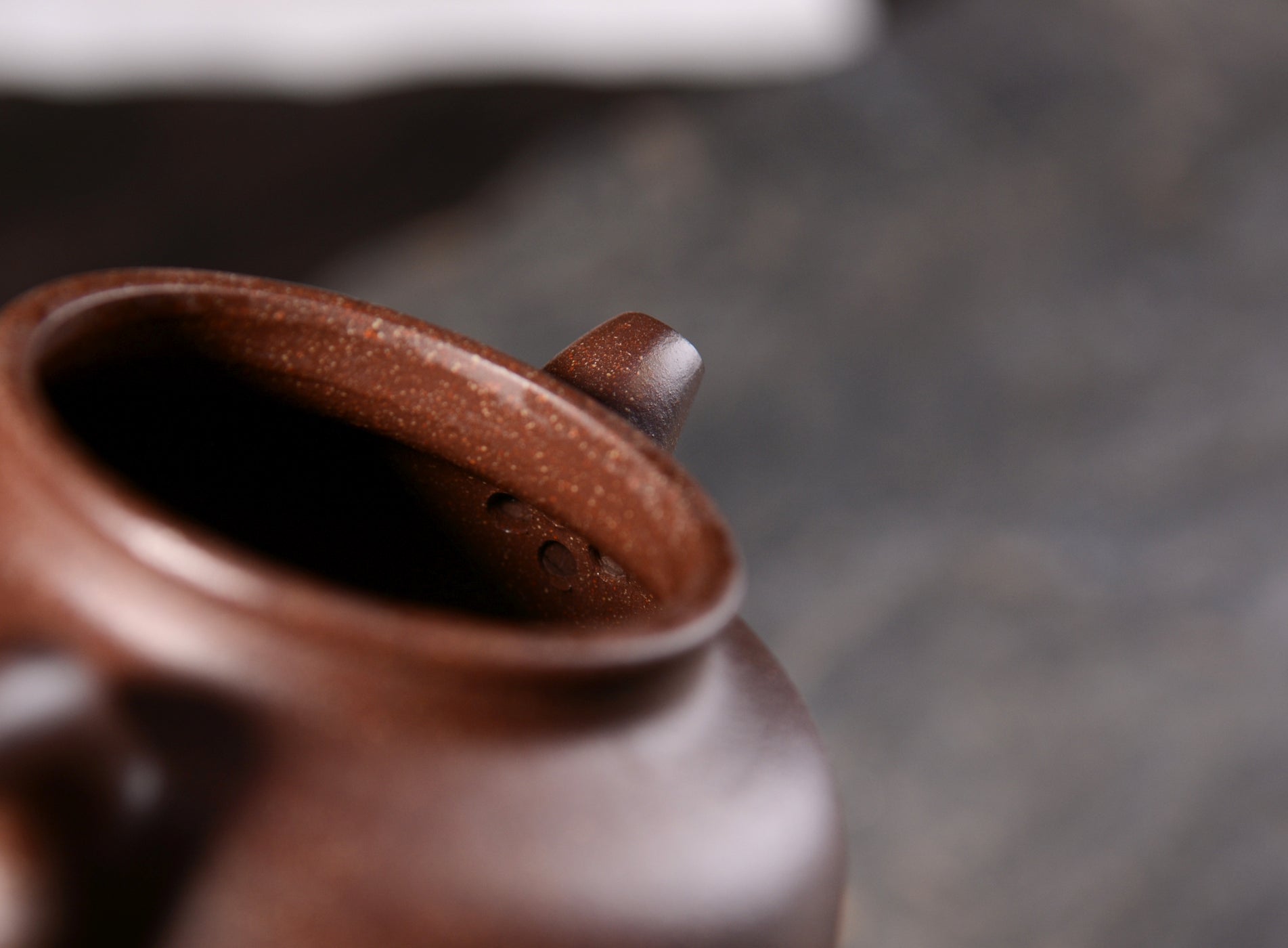 Hei Jin Gang Clay "Xi Shi" Yixing Teapot * 130ml — Yunnan Sourcing Tea Shop