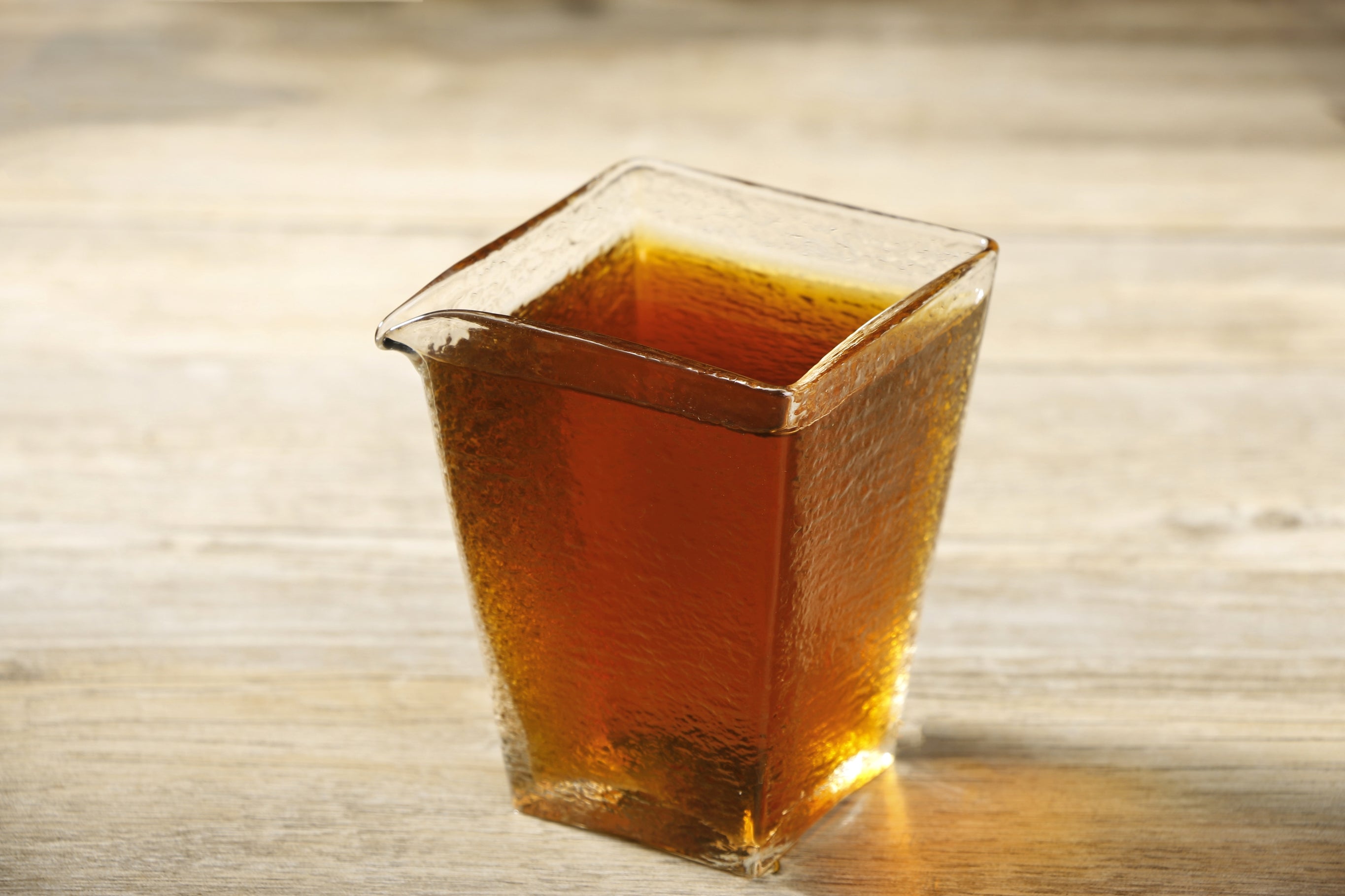 Traditional Process Dian Hong Black Tea of Feng Qing — Yunnan Sourcing ...