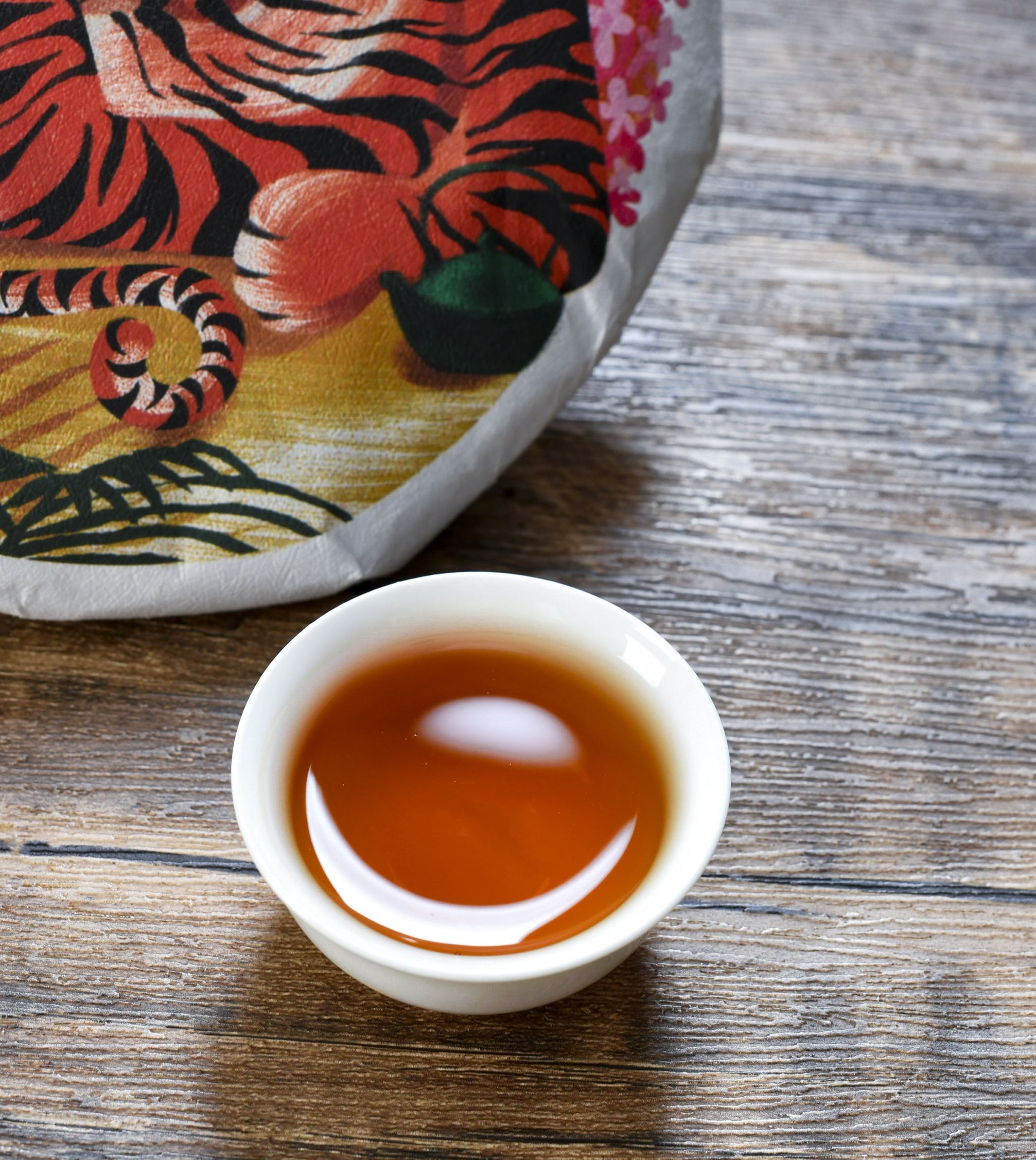 2022 Yunnan Sourcing "Suan Zao Shu" Old Arbor Black Tea Cake Yunnan Sourcing Tea Shop