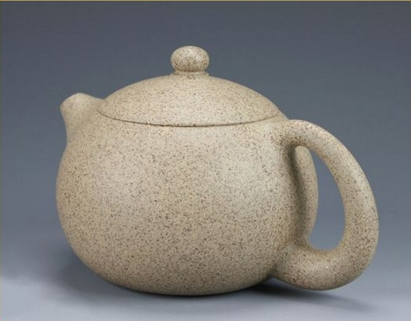 Bai Ma Zi Duan Ni Xi Shi Yixing Clay Teapot by Wang De Ming Yunnan ...