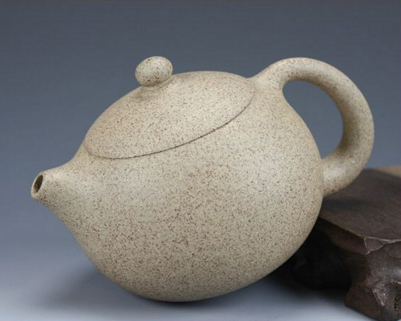 Bai Ma Zi Duan Ni Xi Shi Yixing Clay Teapot by Wang De Ming Yunnan ...