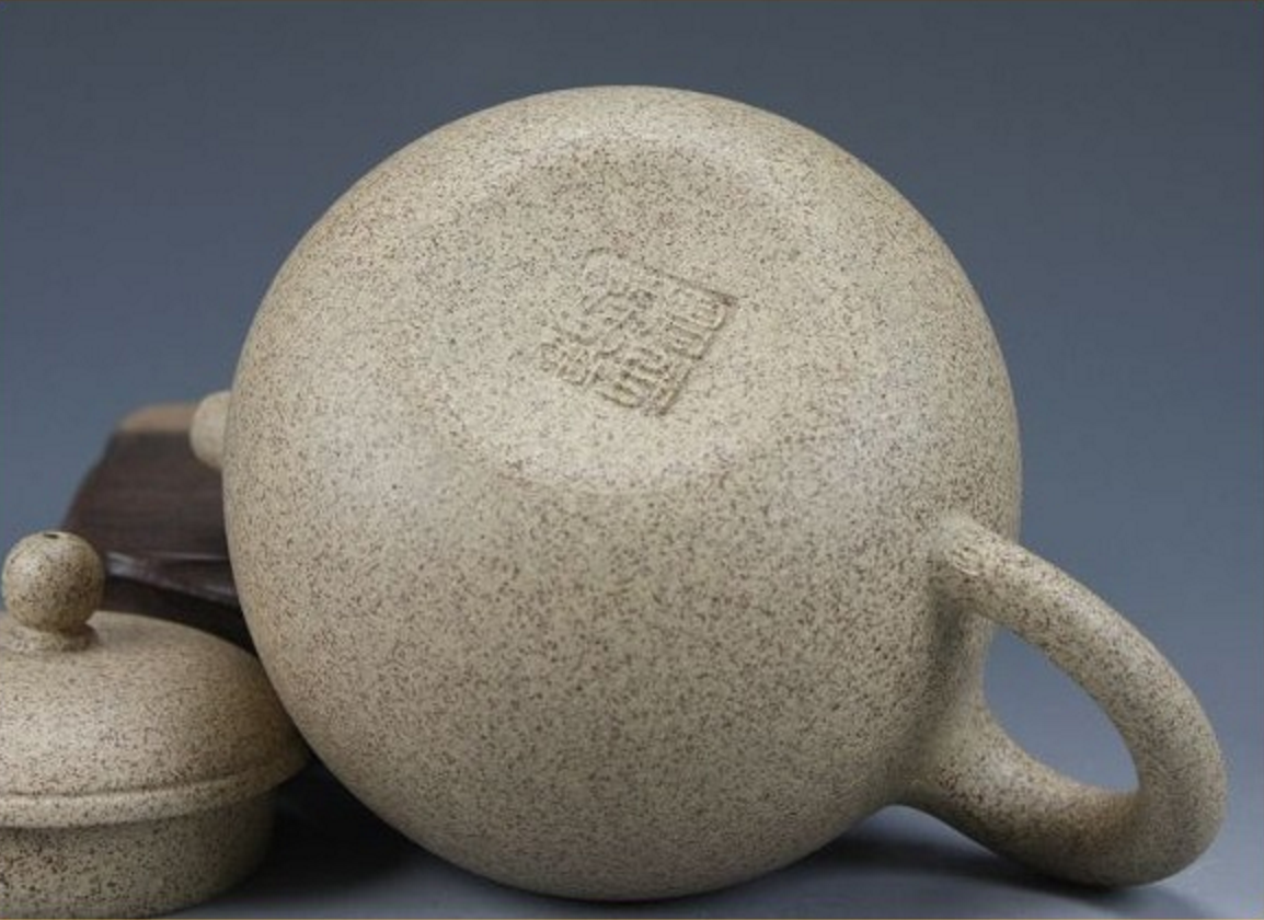 Bai Ma Zi Duan Ni Bao Zun Yixing Clay Teapot by Wang De Ming — Yunnan ...